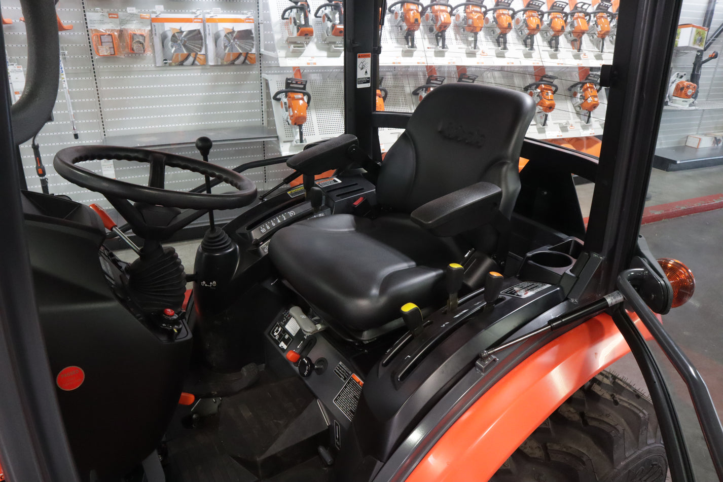 LX2620HSDC | Krebs Kubota